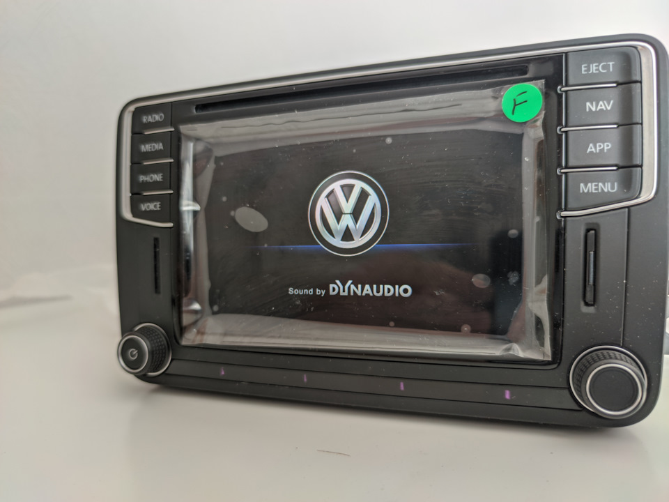 Volkswagen Discover media PQ H41 кнопка app на Volkswagen Golf Mk6 ...