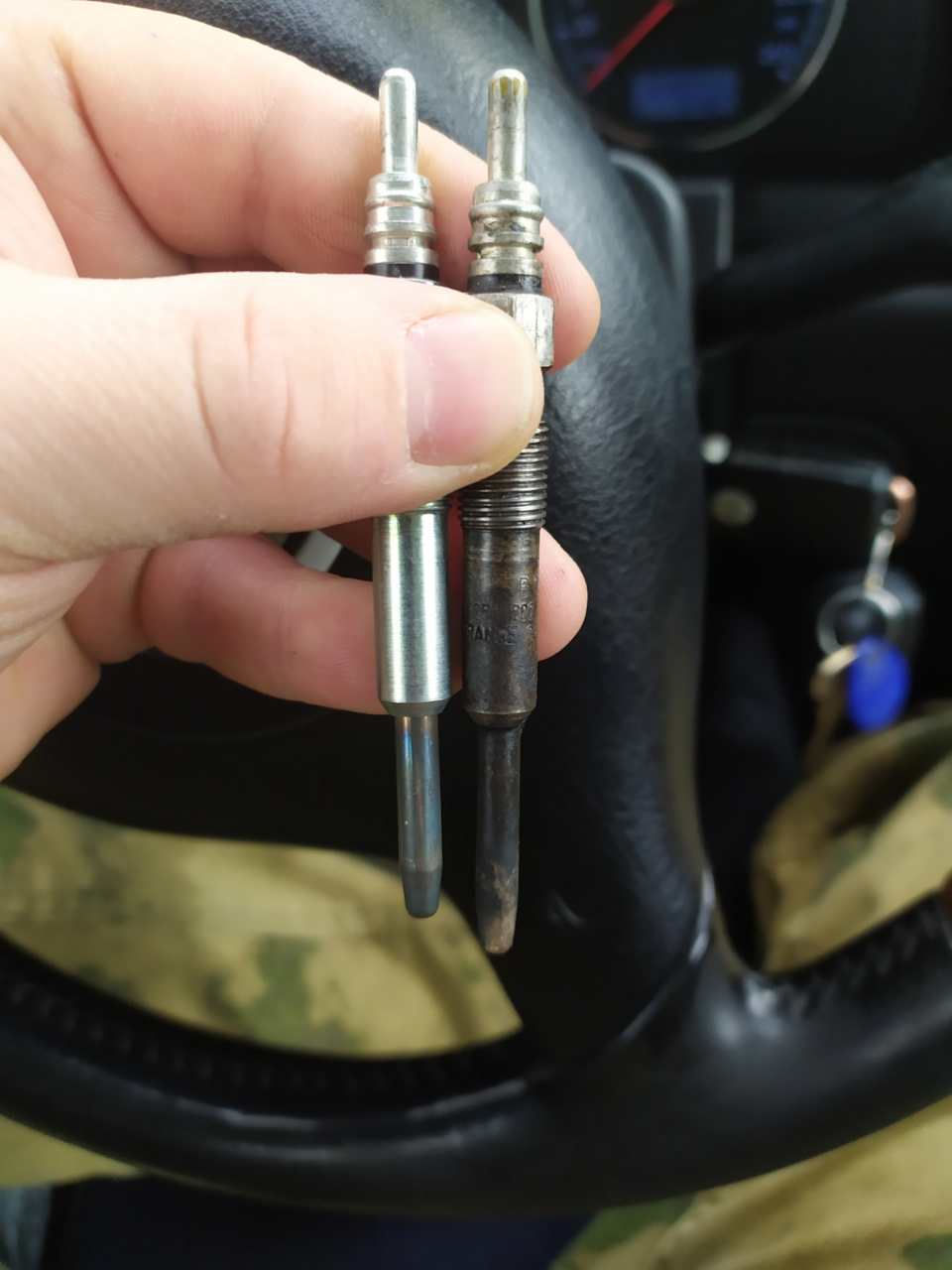 Подскажите по свече накала — Volkswagen Passat B5, 1,9 л, 2002 года ...