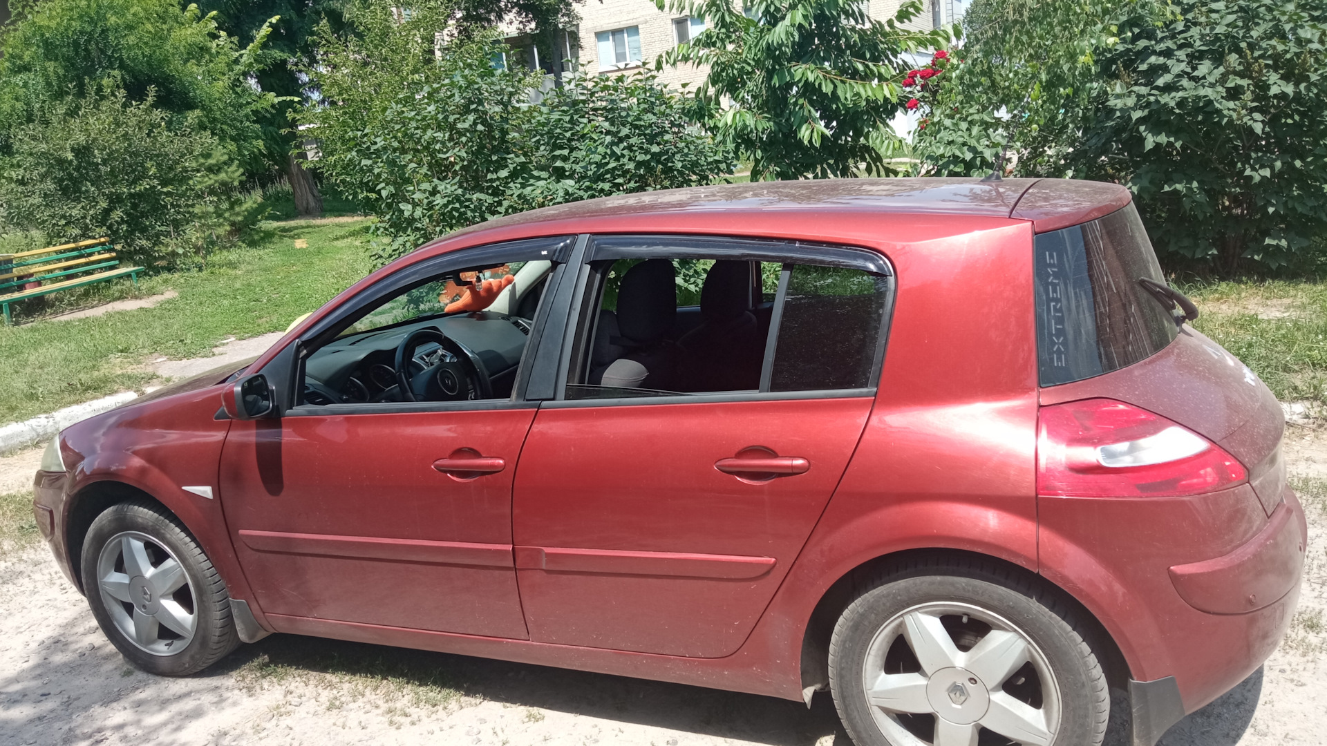 Renault Megane II 1.6 бензиновый 2007 | на DRIVE2