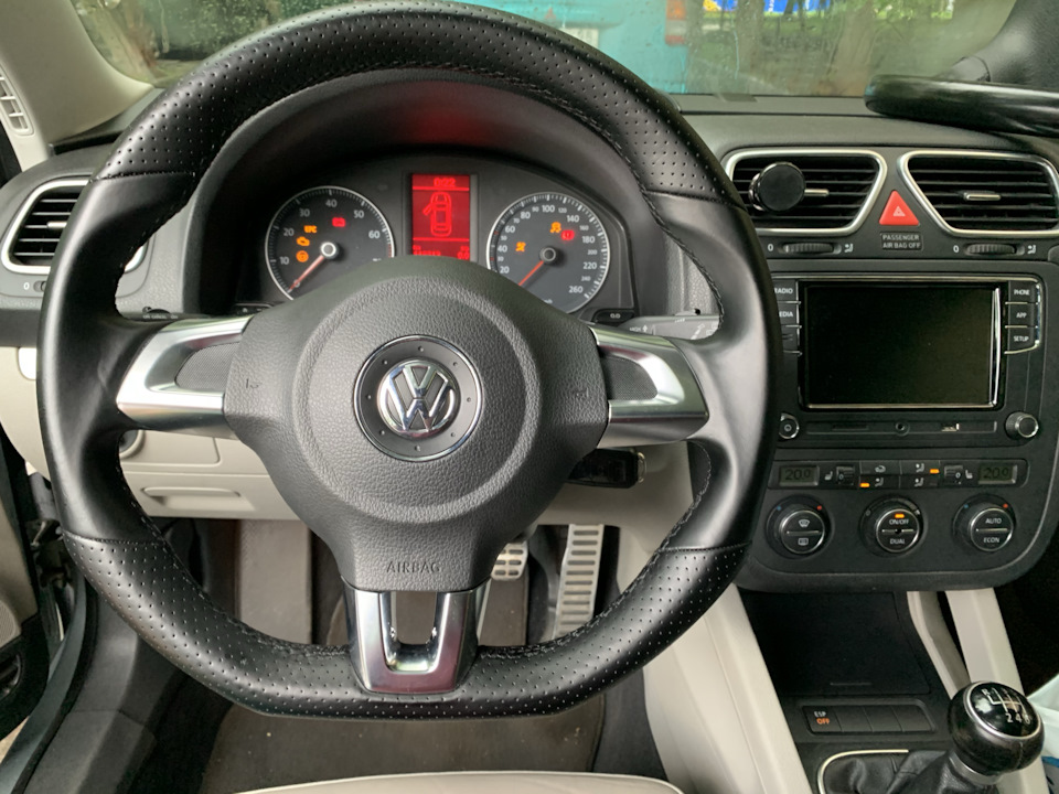 Руль R-line на VW Eos — Volkswagen Eos, 2 л, 2006 года | аксессуары ...