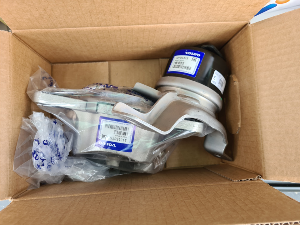 Ролик AC, поиск компрессора AC, втулки угловой и опор двигателя — Volvo ...