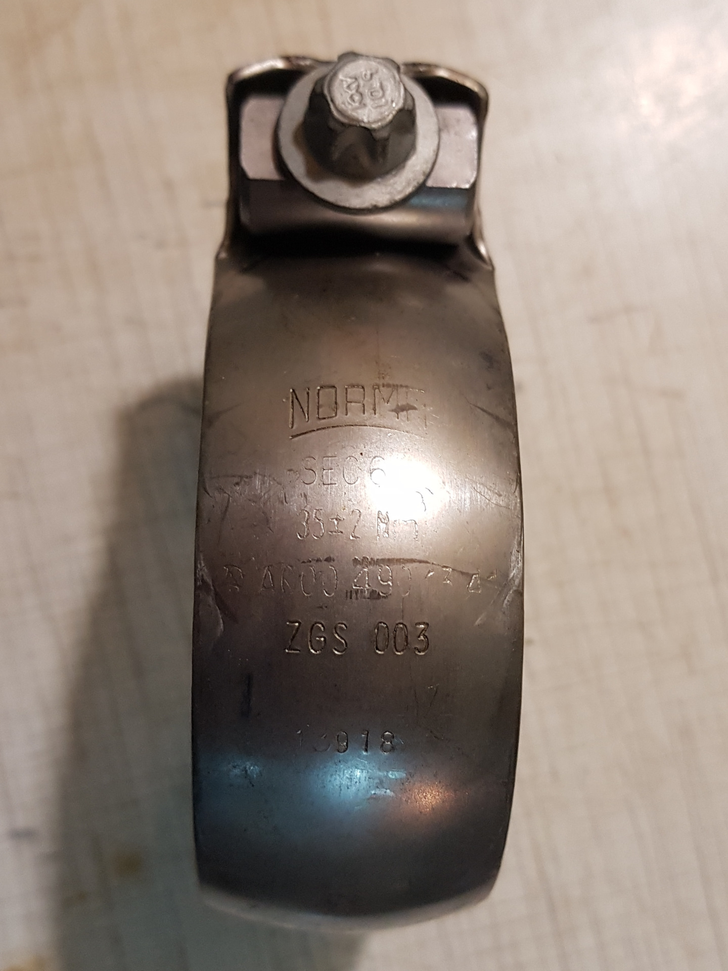 Замена хомута выхлопной системы — Mercedes-Benz GLK-Class (X204), 3 л ...