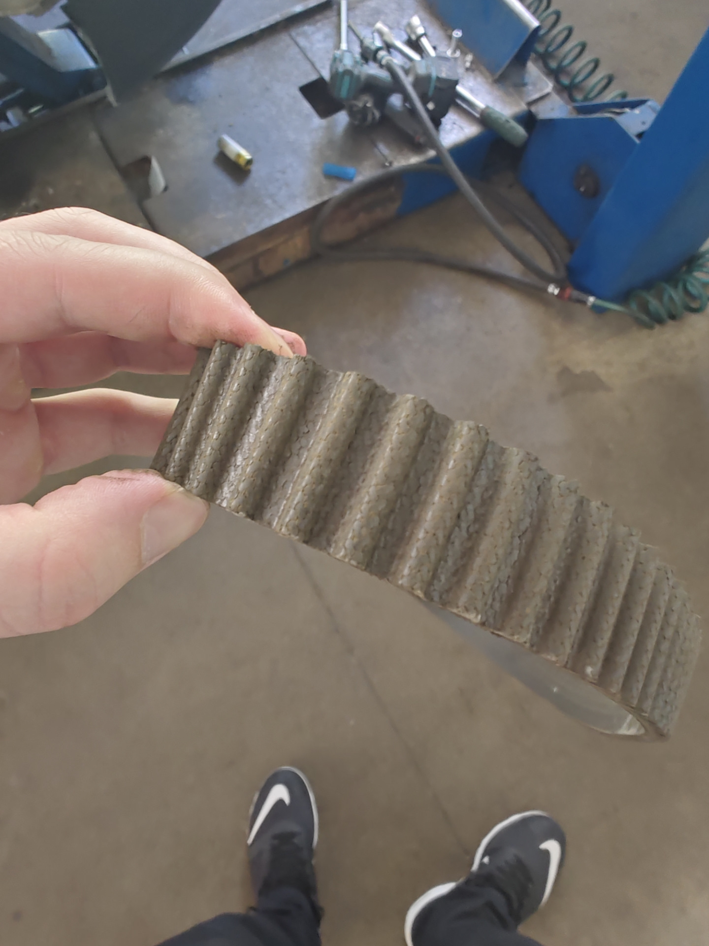 Грм и приводной ремень — Volvo XC70 III, 2,4 л, 2015 года | плановое ТО ...