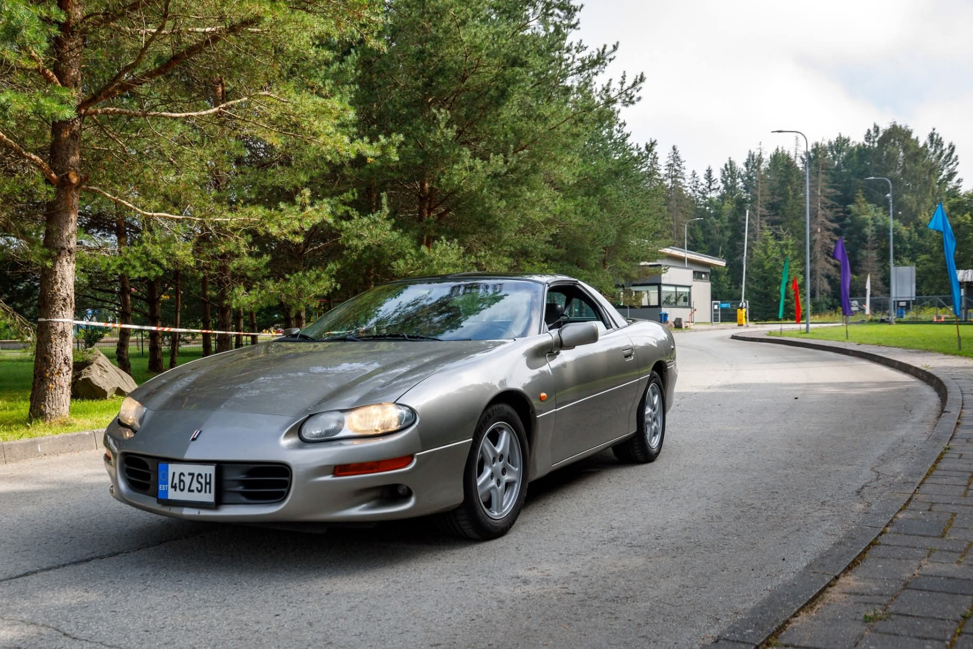 Youngtimer camp — Chevrolet Camaro IV, 3,8 л, 1999 года | встреча | DRIVE2