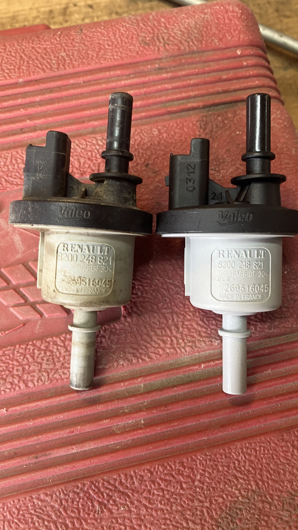 8200248821 Клапан продувки адсорбера RENAULT | Запчасти на DRIVE2