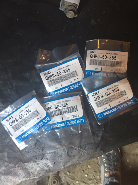 GHP950355 Заклепка Mazda | Запчасти на DRIVE2