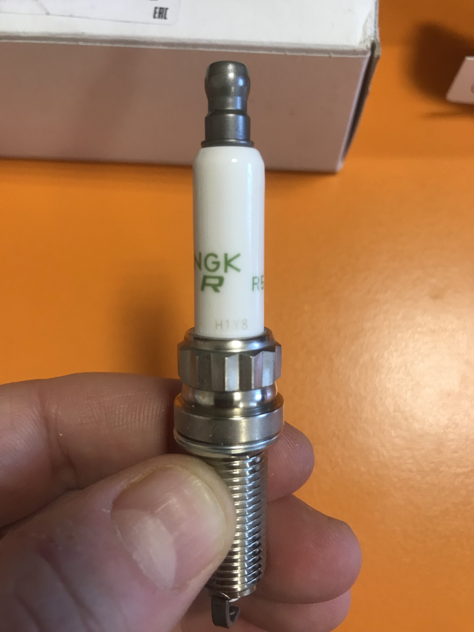 Свечи PSA 5960L5 — BMW 1 series (F20), 1,6 л, 2013 года | плановое ТО ...