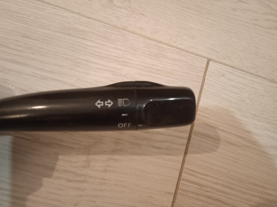 8414020590 Переключатель подрулевой правый для Caldina, Corona Premio ...