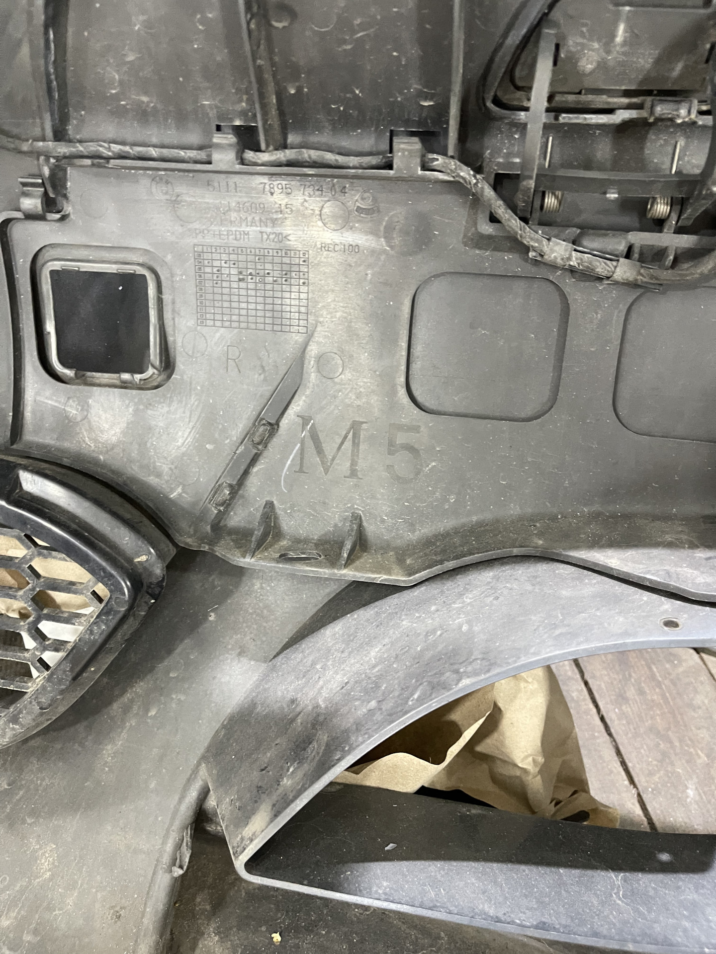 Оригинальный обвес м5 е60 правильная установка! — BMW 5 series (E60), 3 ...