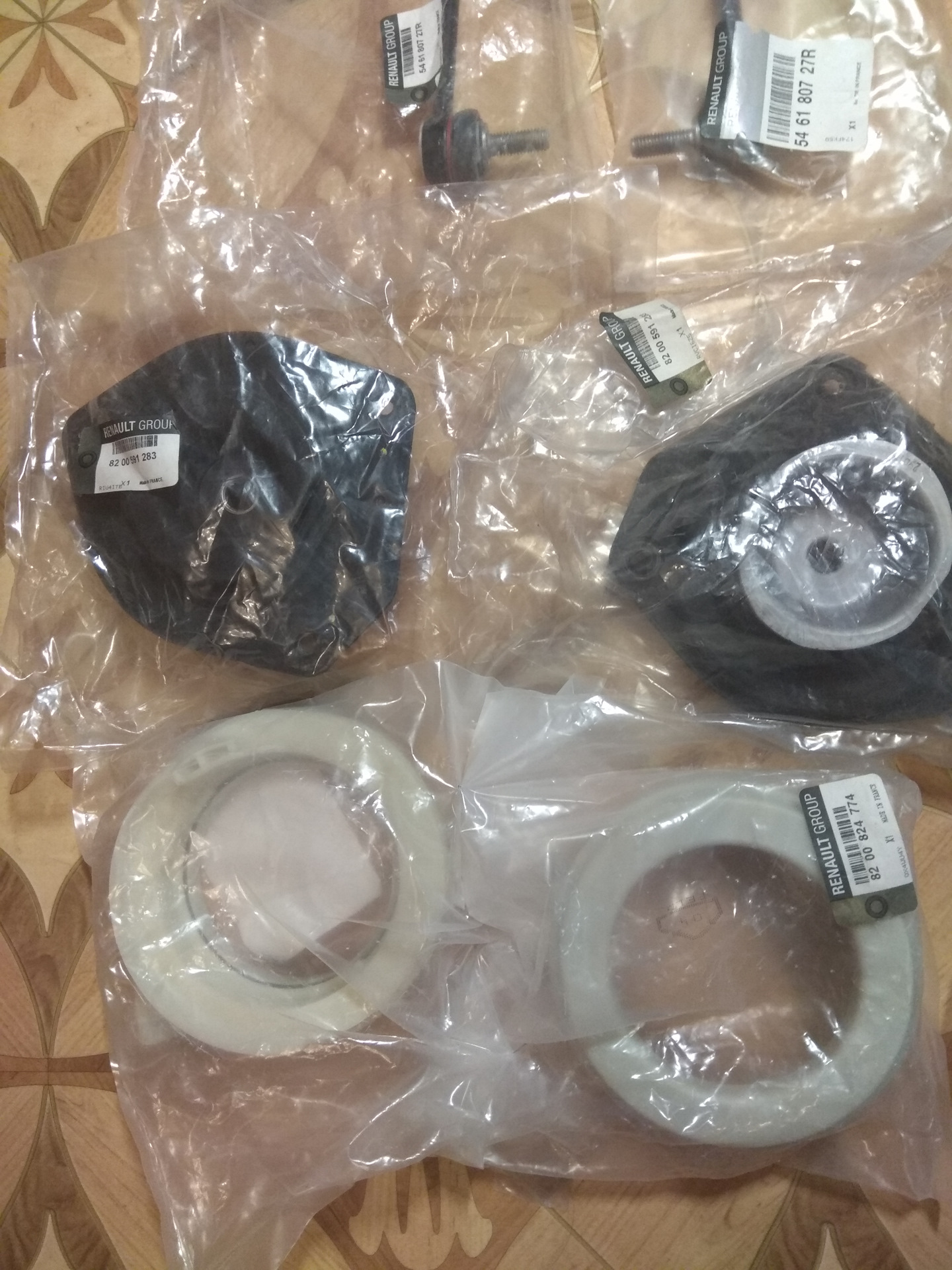 Подготовка к ремонту ходовой — Renault Scenic II, 1,6 л, 2008 года ...