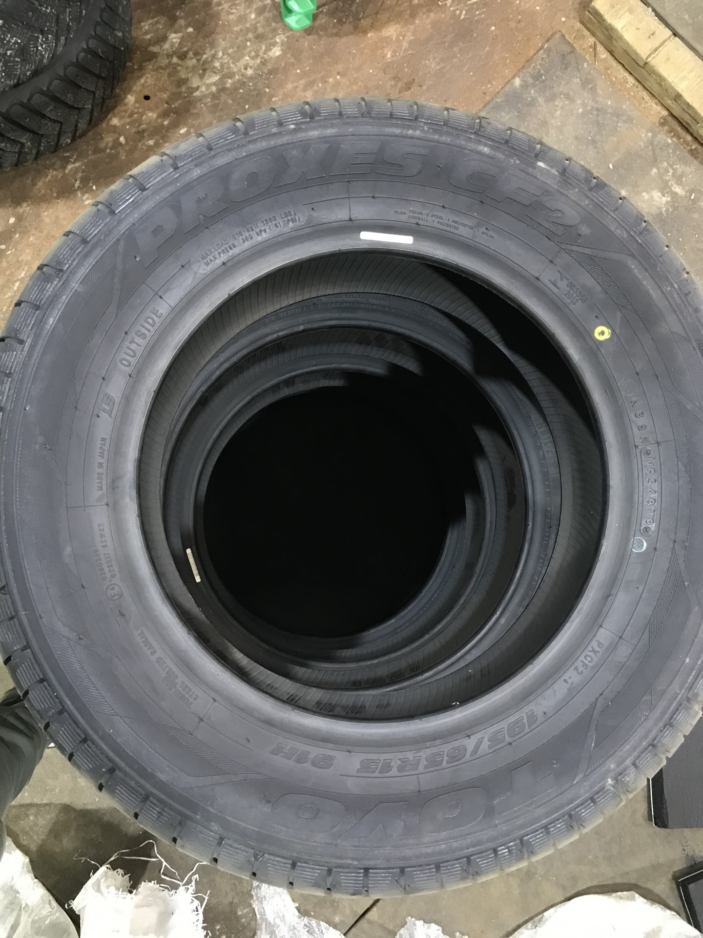Приобрёл летнюю резину Toyo Proxes CF2 195/65 R15 на Toyota Avensis ...