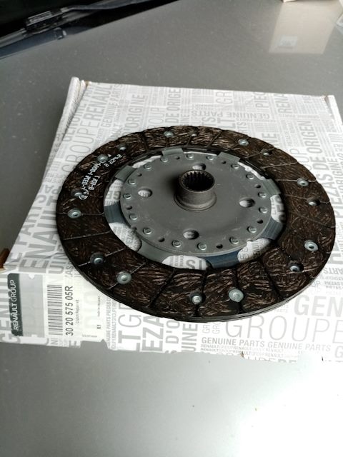 302057505R Комплект сцепления RENAULT | Запчасти на DRIVE2