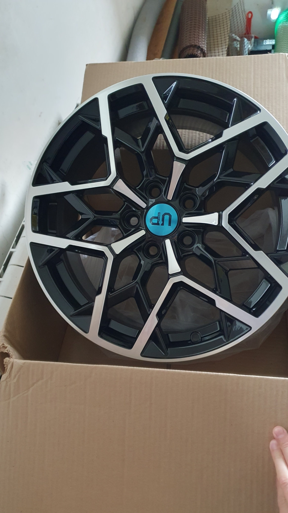 Диски Wheels UP Up110 — Ford Kuga (2G), 1,5 л, 2017 года | колёсные ...