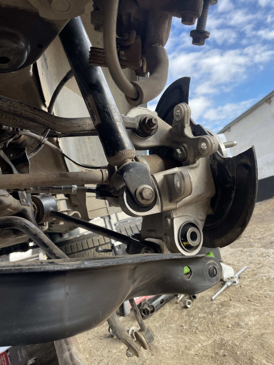 Подвеска ! Часть ТрЫ ( кулаки, фотоаппараты и ступичные подшипники ...