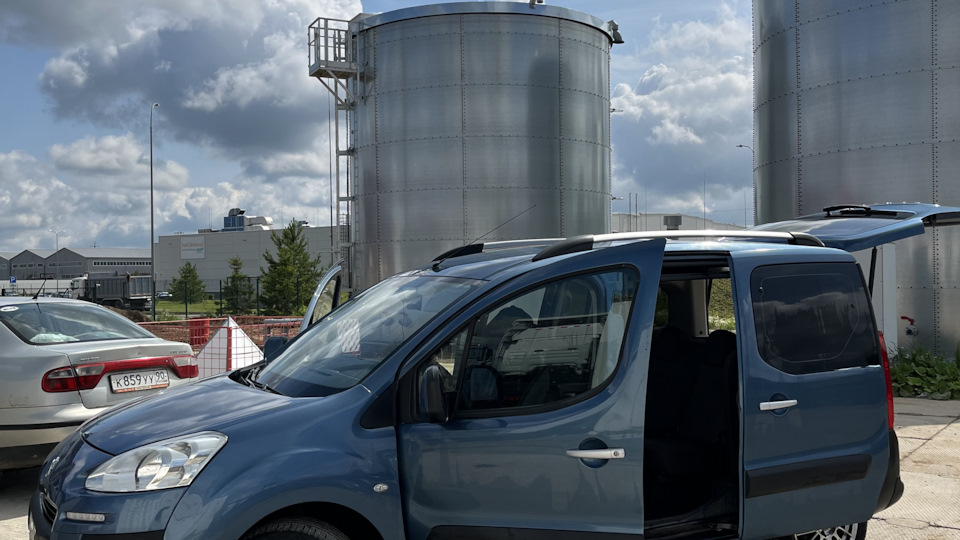 Peugeot Partner Tepee 1.6 дизельный 2011 | Bigemot на DRIVE2