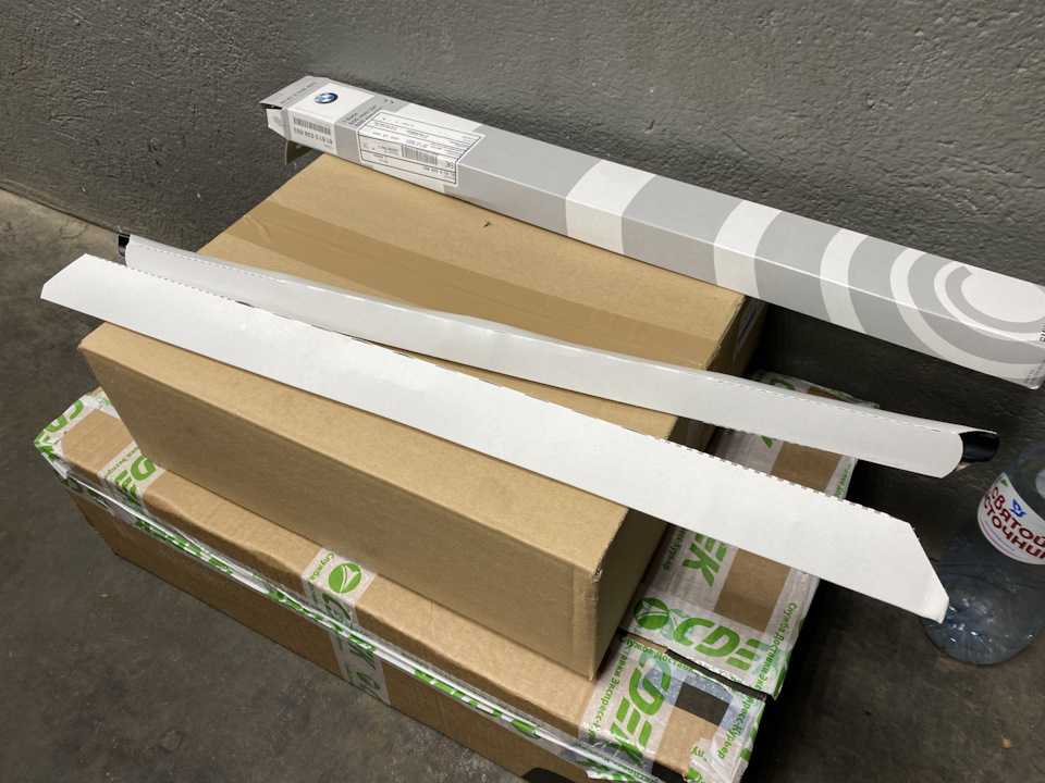 Лобовое стекло, стеклоочистители. — BMW X5 (E70), 3 л, 2013 года ...