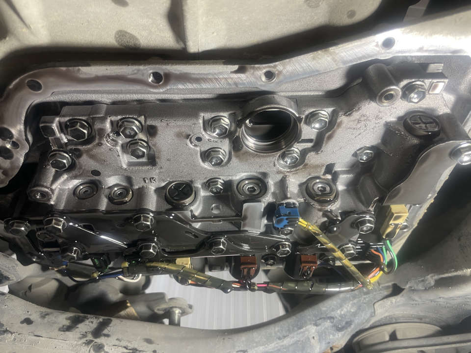 Плановое ТО 255000км — Toyota Camry (XV50), 2,5 л, 2012 года | плановое ...