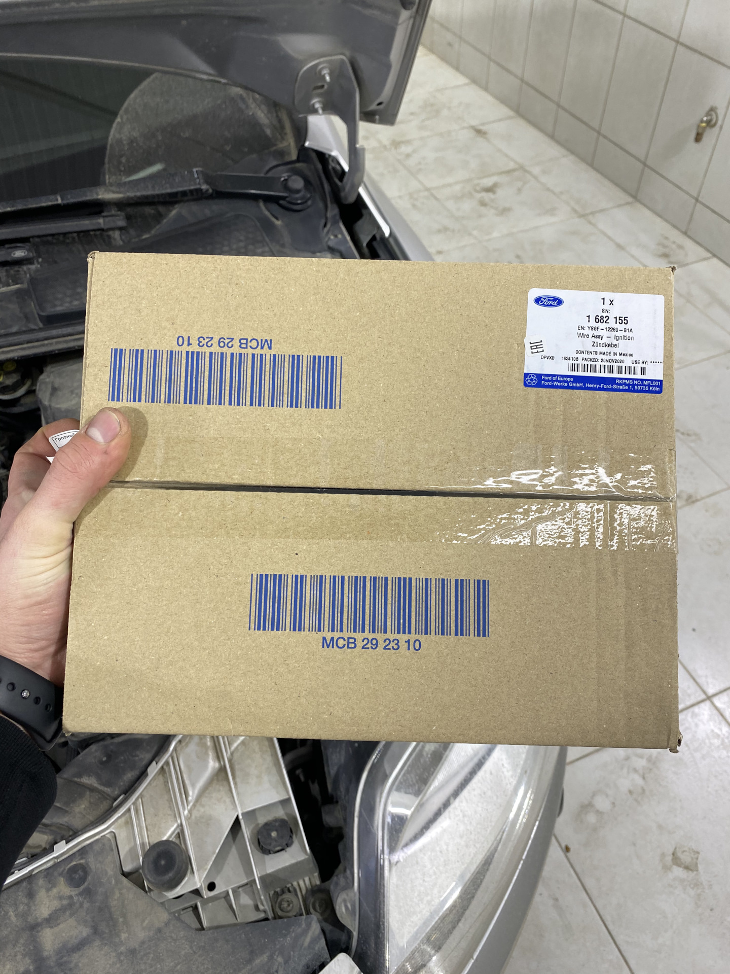 Замена высоковольтных проводов — Ford Focus Sedan III, 1,6 л, 2012 года ...