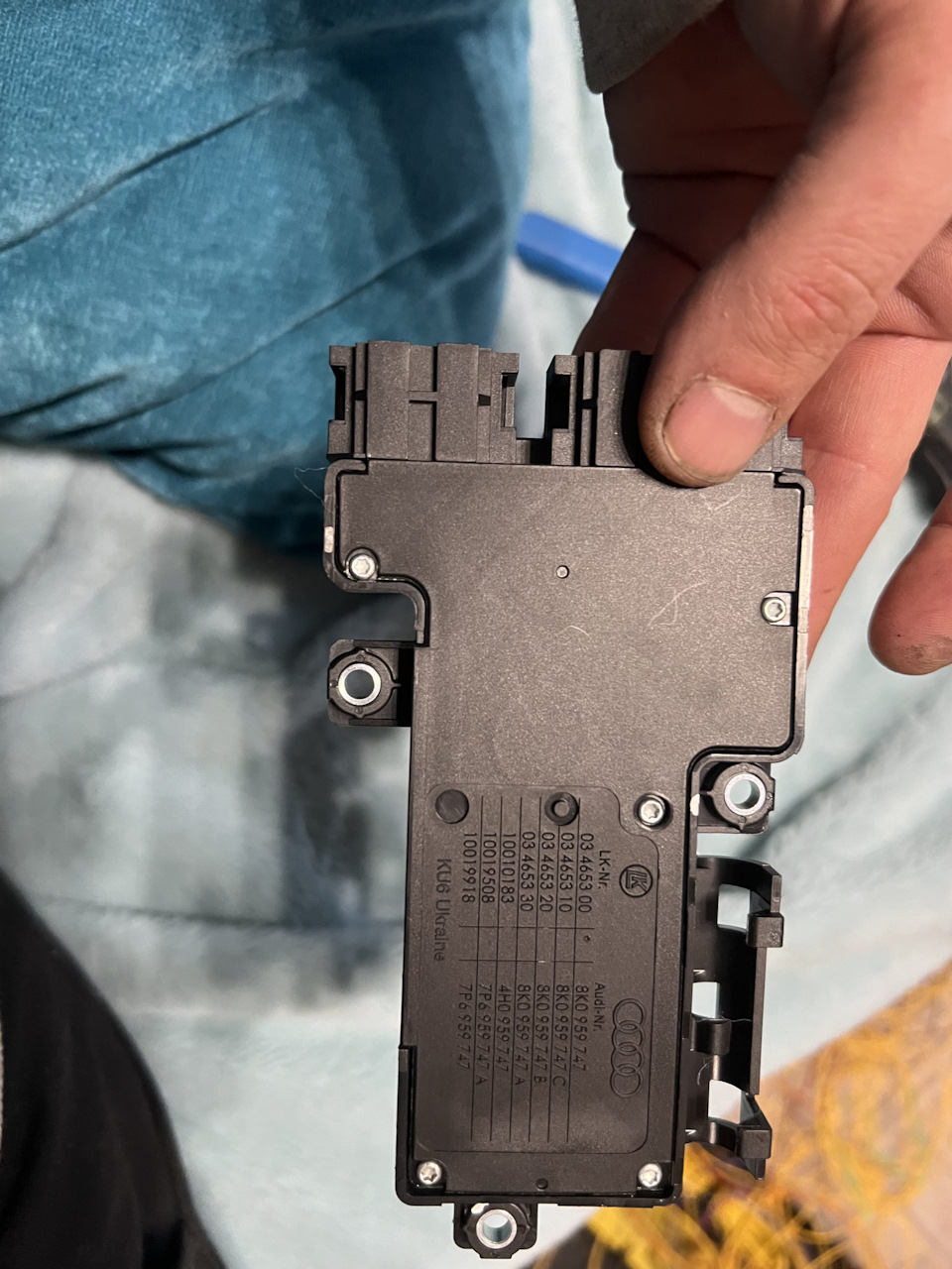 7P6959747 Power Seat Switch VAG | Запчасти на DRIVE2