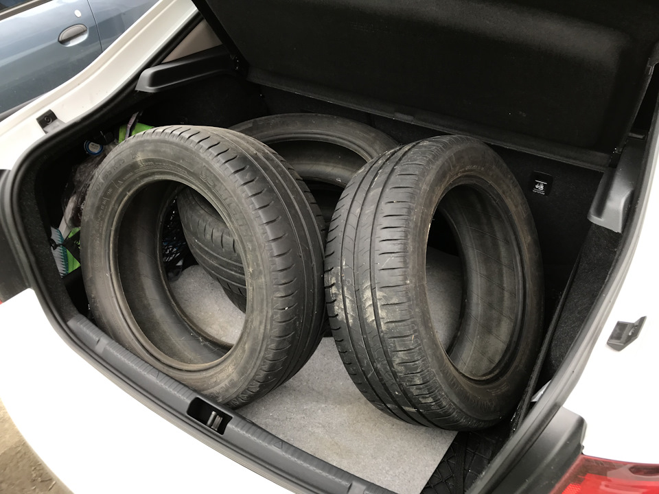 Взял примерить 205/55 R16 на стандартные Clubber 6J. — Skoda Rapid (1G ...