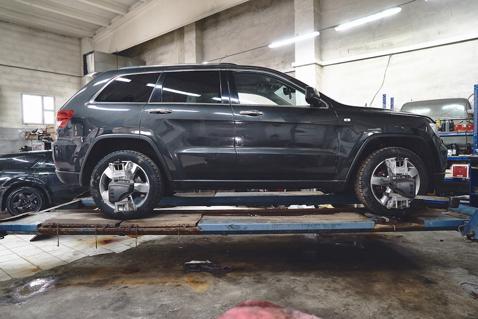 Делаем развал Гранд Чероки WK2 — Mopar plus на DRIVE2