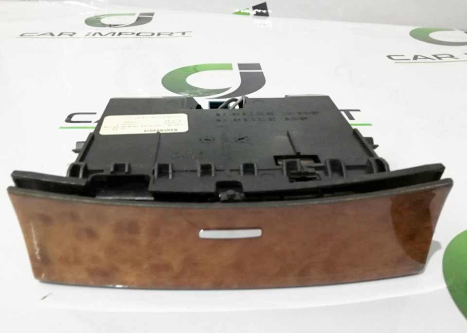 Мерседес Пепельница передняя w164 ML GL A1648100130 — CAR-iMPORT на DRIVE2