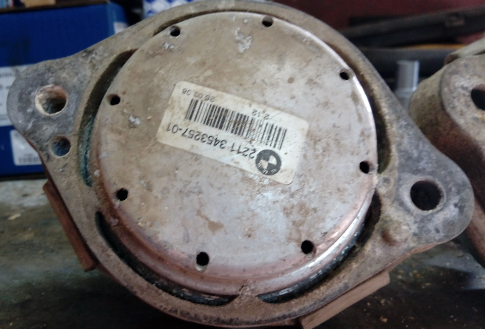 306092 Комплект пыльника, приводной вал LOEBRO | Запчасти на DRIVE2