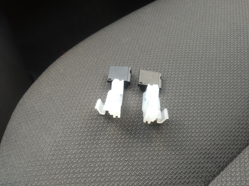 13157438 Подсветка внутренней ручки двери GM | Запчасти на DRIVE2