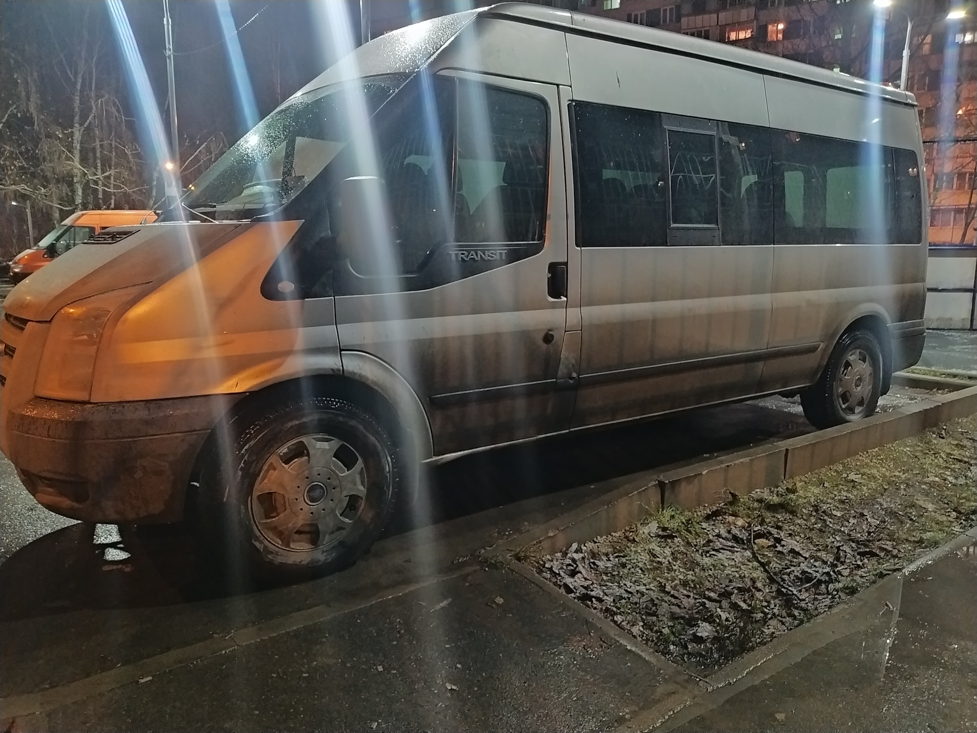 Пружины, амортизаторы. — Ford Transit (7G), 2,2 л, 2009 года | своими ...