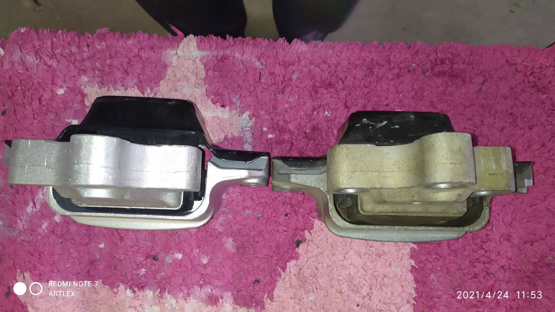 21: Вибрация — двух массовый маховик, Комплект ГРМ с Помпой и левая ...