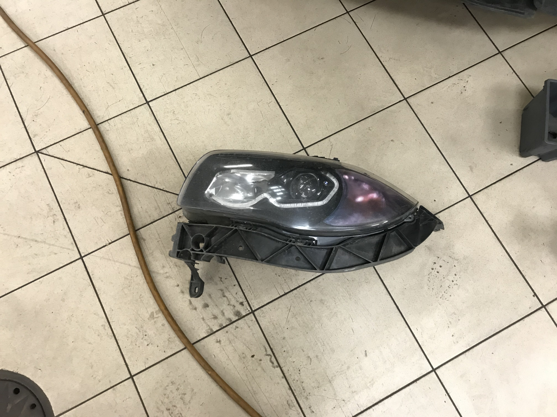 Кронштейны фар или защелки бампера — BMW 1 series (E81/E87), 2 л, 2005 ...