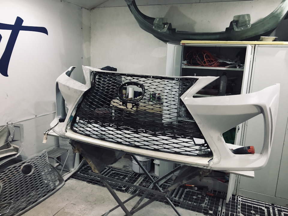 Типа RcF bumper front — Lexus IS II, 2,5 л, 2008 года | тюнинг | DRIVE2