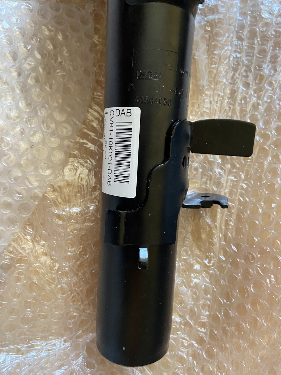 Замена передних амортизаторов и колодок — Ford Kuga (2G), 2,5 л, 2015 ...