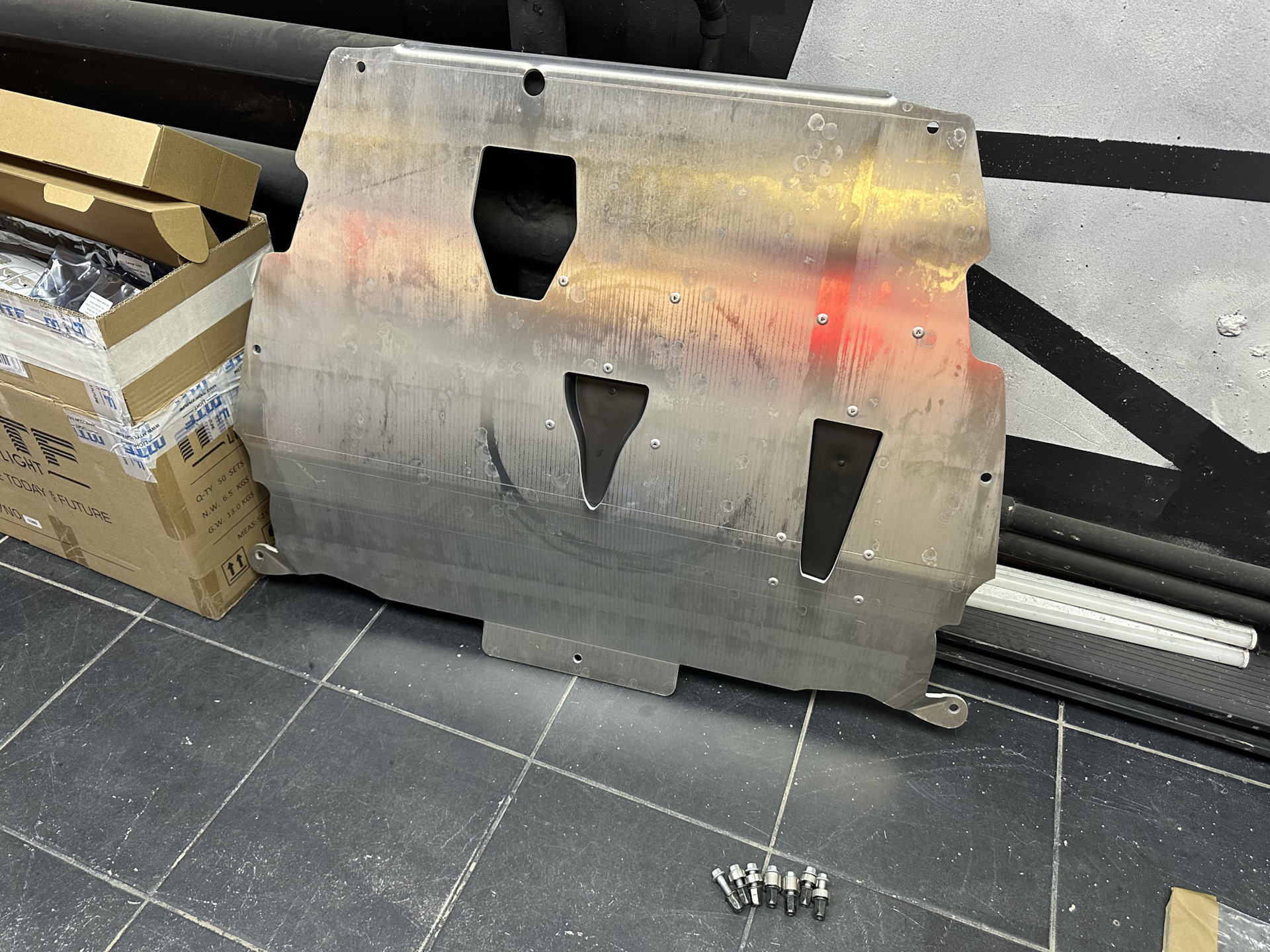 Установка алюминиевой защиты — Volvo S60 (2G), 3 л, 2015 года ...