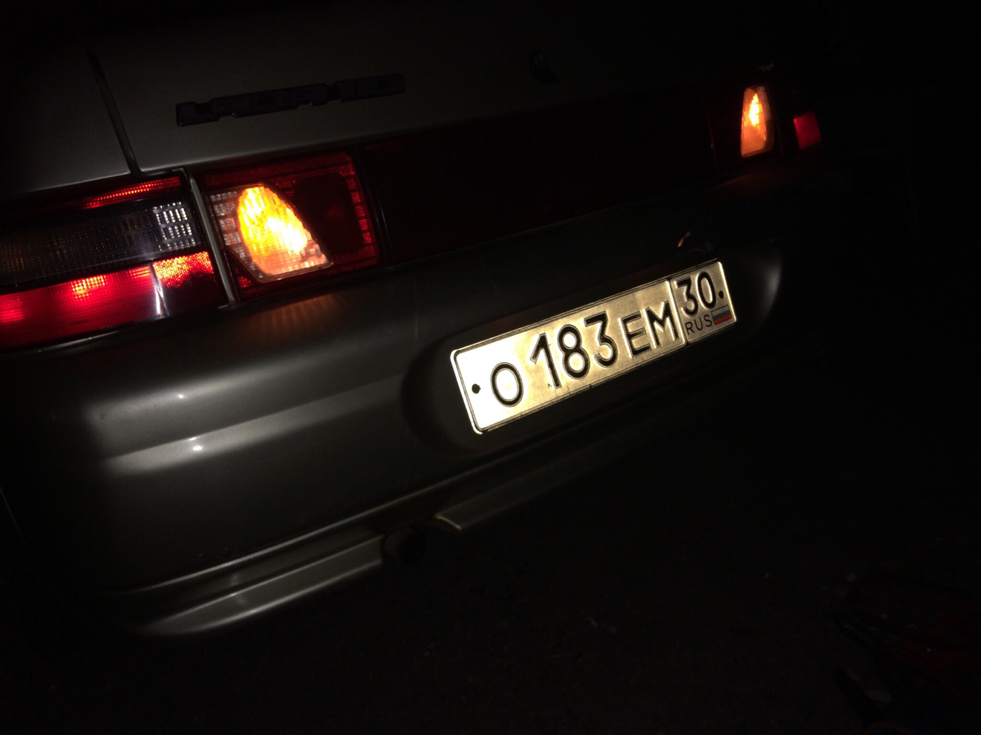 Одинаковые лампы заднего хода — Lada 21101, 1,6 л, 2006 года ...
