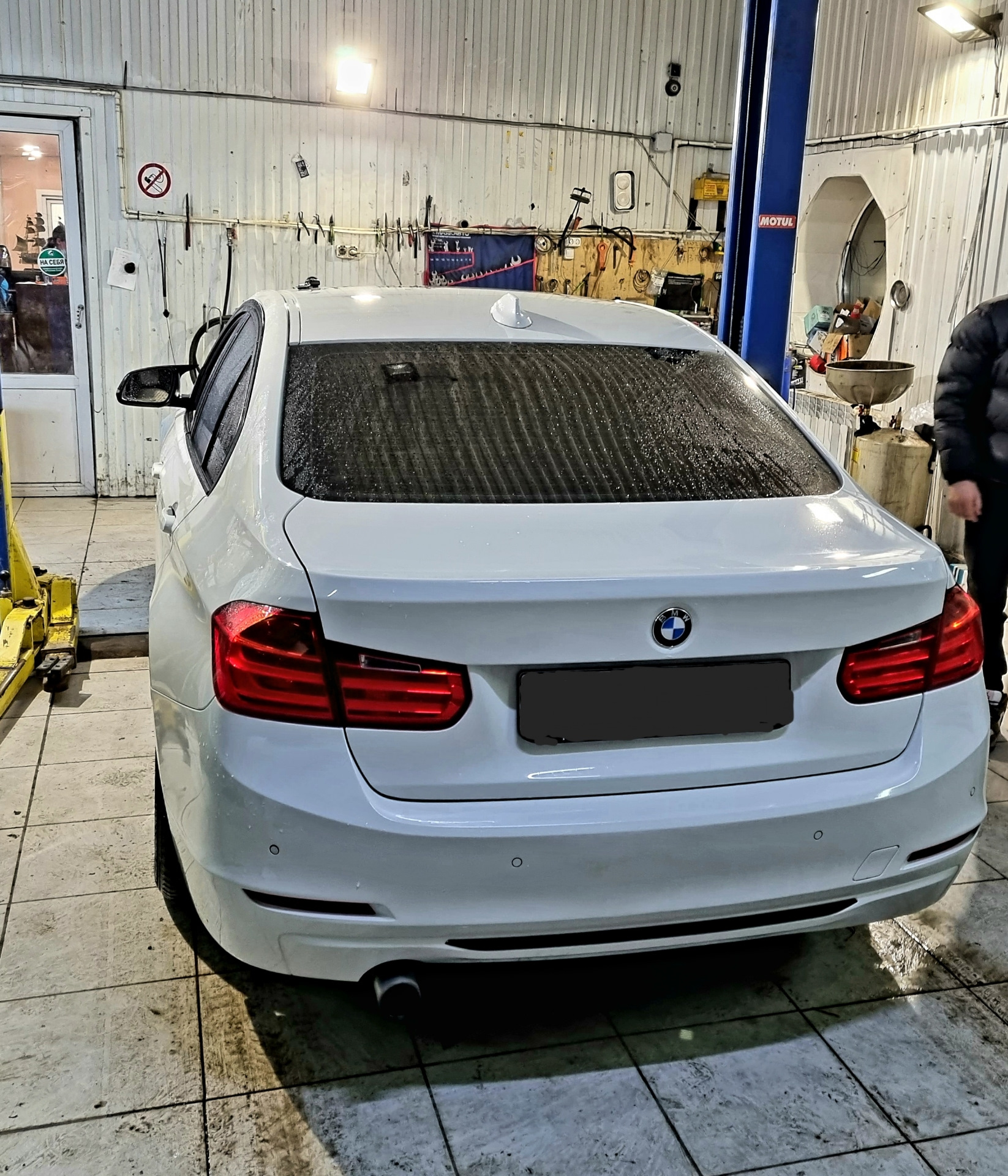 Заезд на сервис — BMW 3 series (F30), 2 л, 2013 года | визит на сервис ...