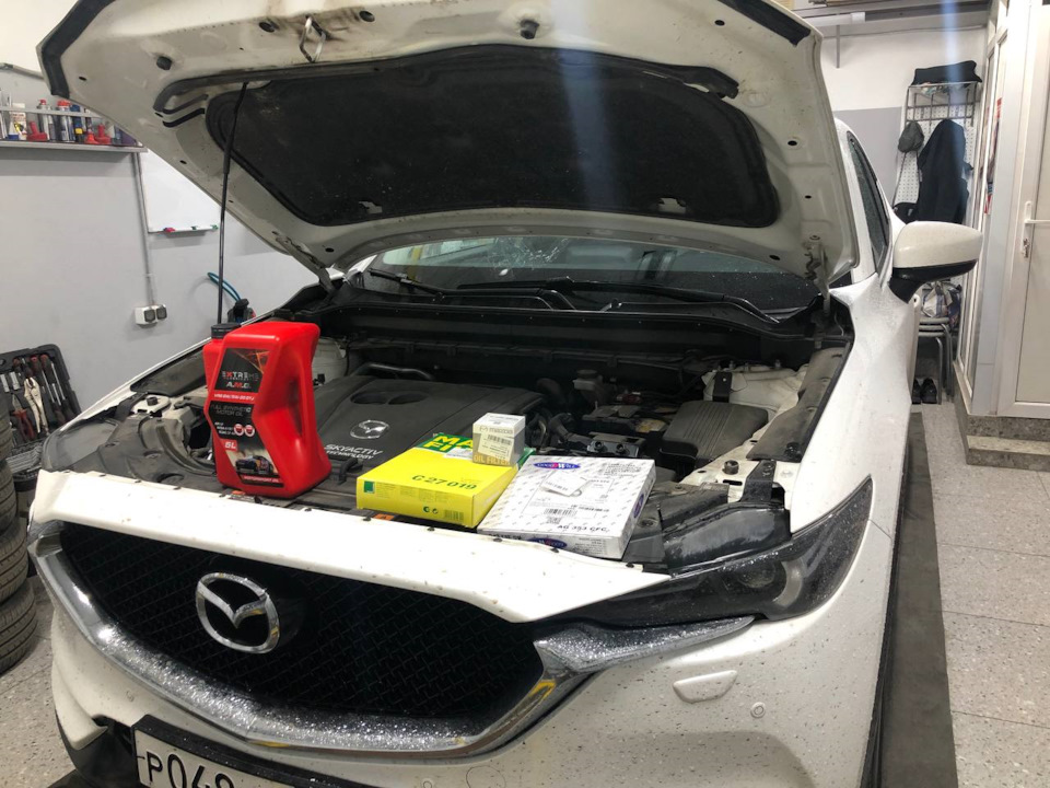 ТО 37500 переход на новое масло. — Mazda CX-5 (2G), 2,5 л, 2019 года ...