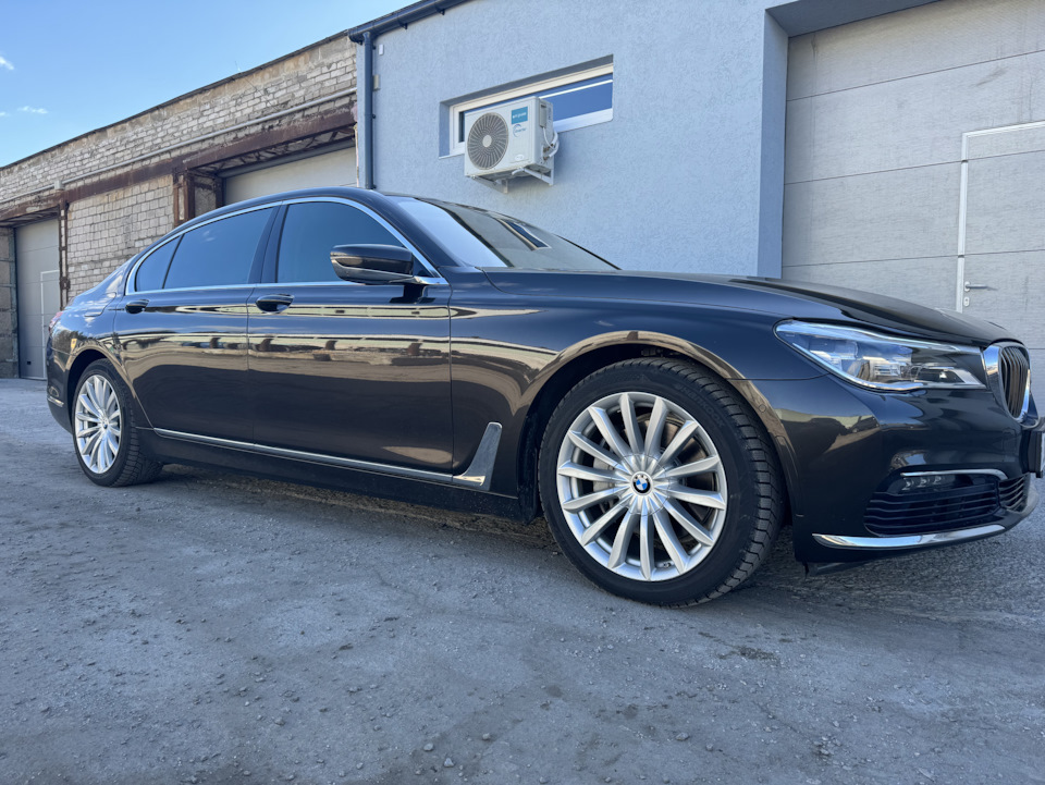 Переобувка! — BMW 7 series (G11/G12), 3 л, 2016 года | шины | DRIVE2