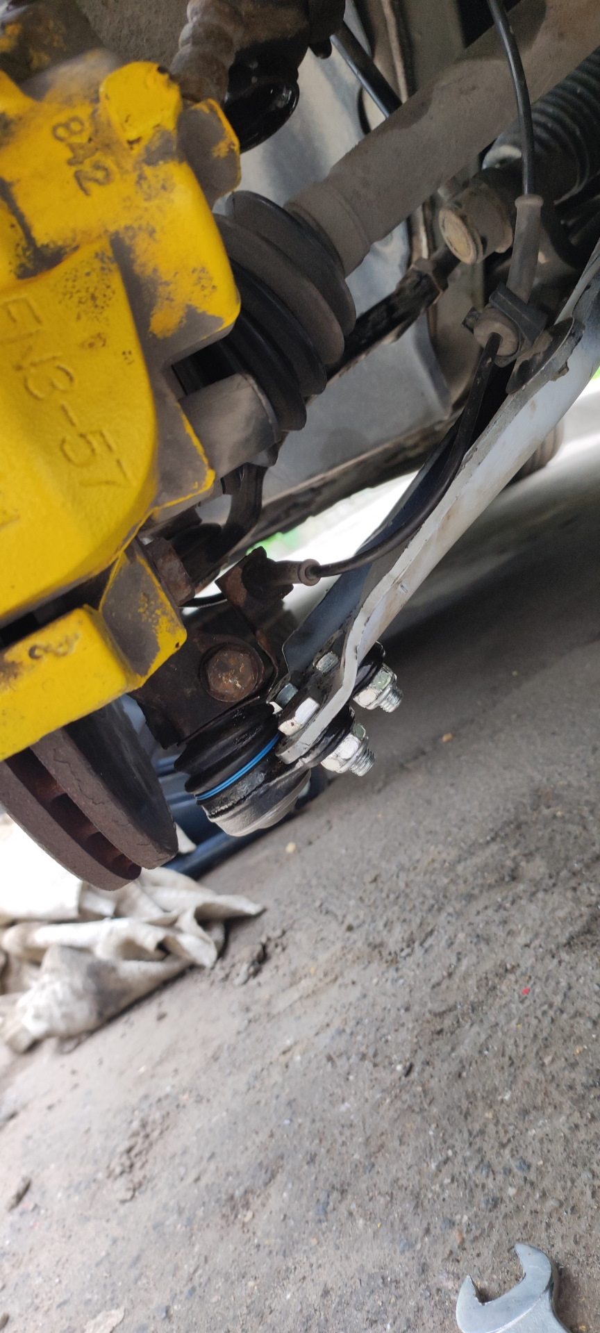 Рычаги рено кангу в рено меган 2 — Renault Megane II, 1,5 л, 2008 года ...