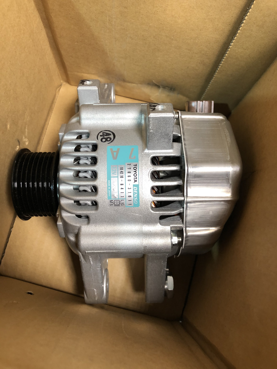 Замена салонного и воздушного фильтров. — Skoda Octavia A5 Mk2, 1,6 л ...