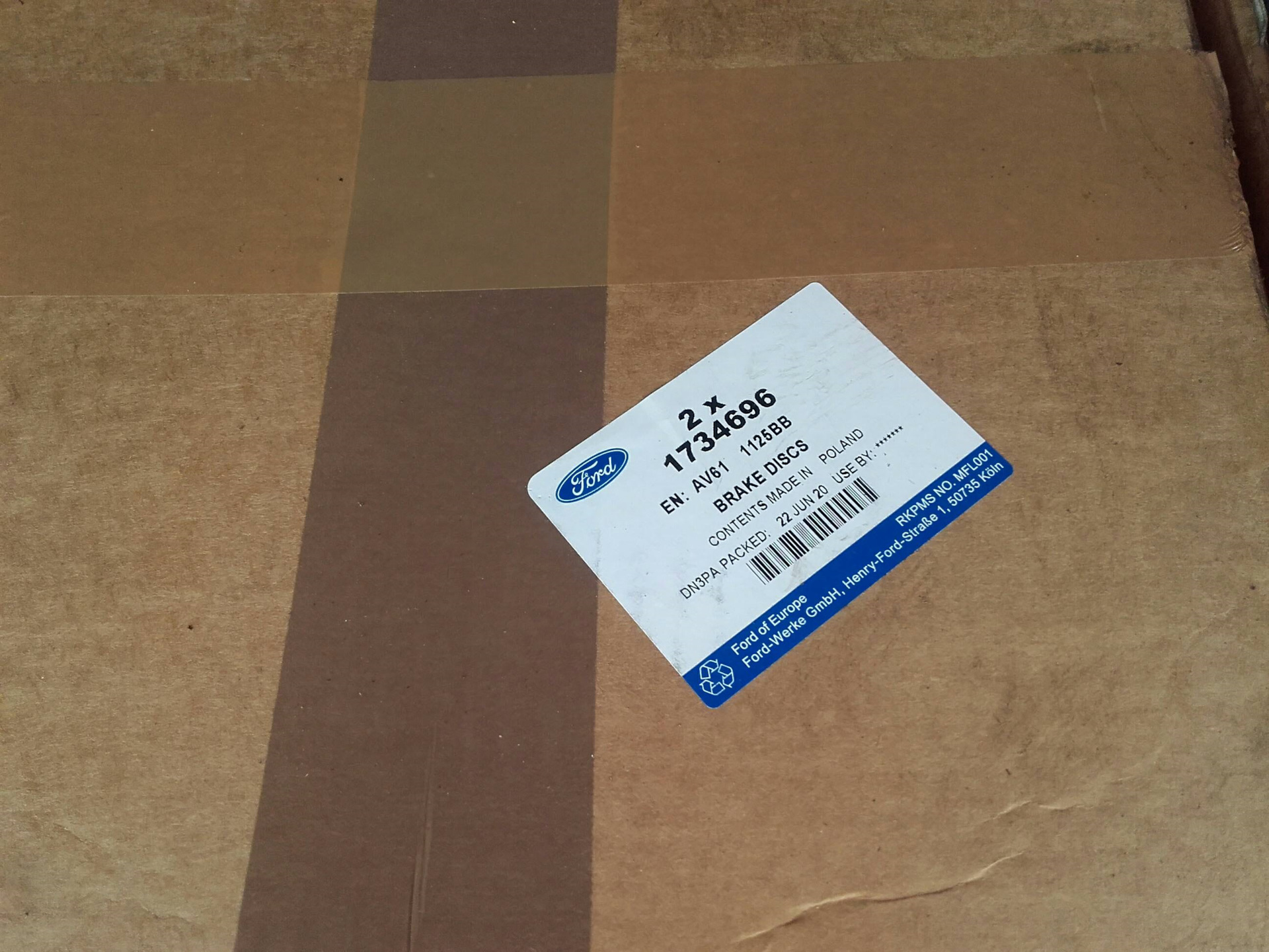 тормоза спереди, правый суппорт сзади в2.0, опорные и подвесной — Ford ...