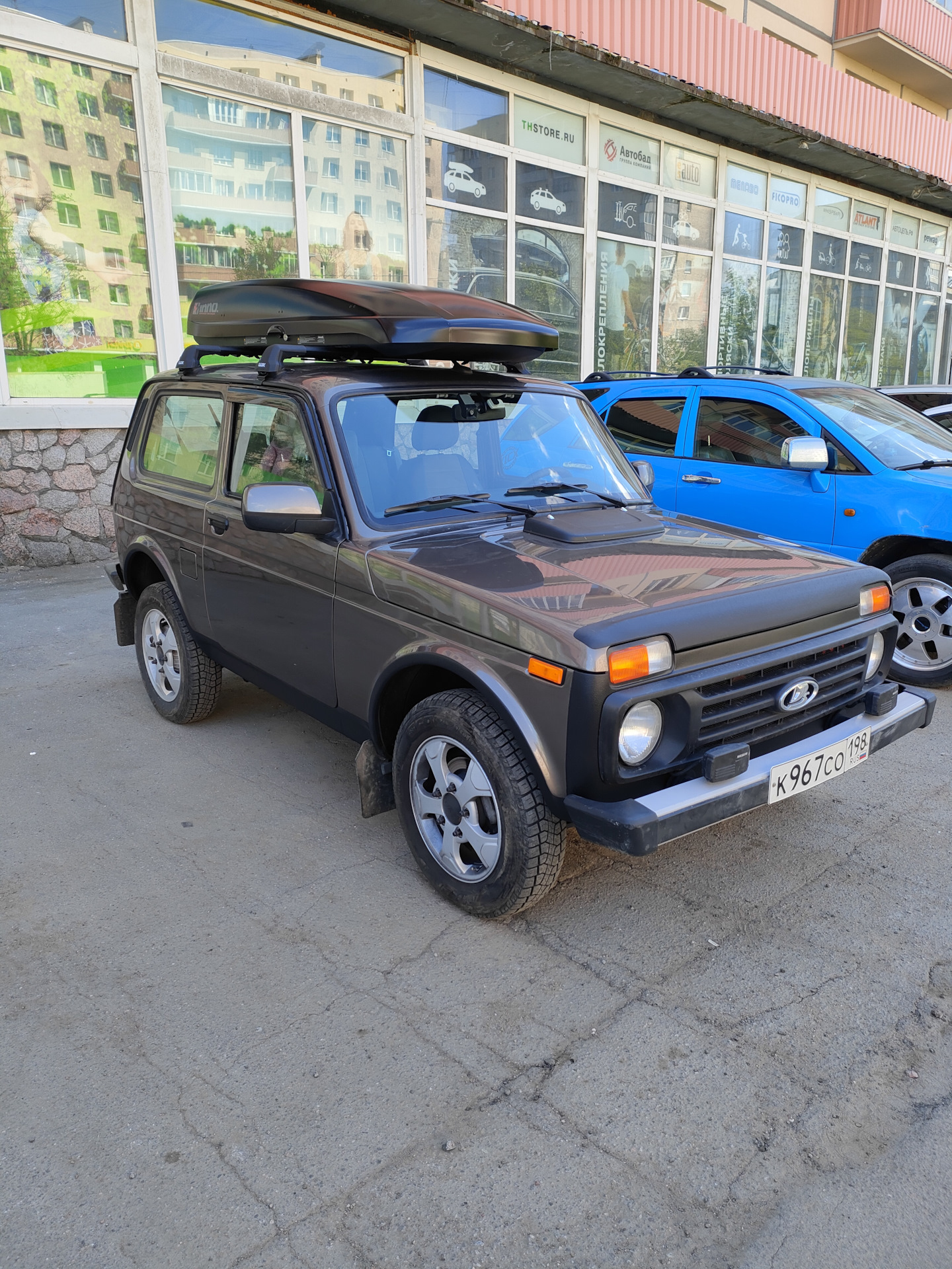 Самурайский автобокс Inno Shadow 16 New — Lada 4x4 3D, 1,7 л, 2021 года ...