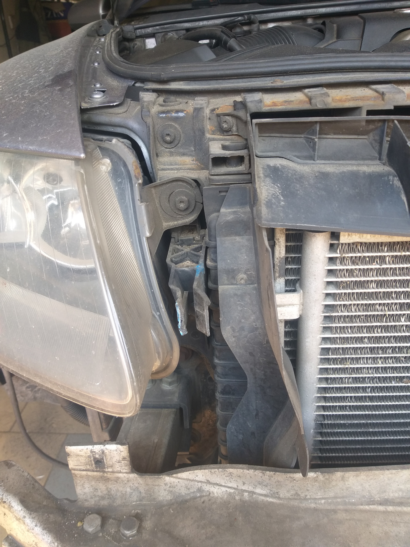 Идёт процесс разборки. — Audi A6 (C6), 2,4 л, 2005 года | своими руками ...