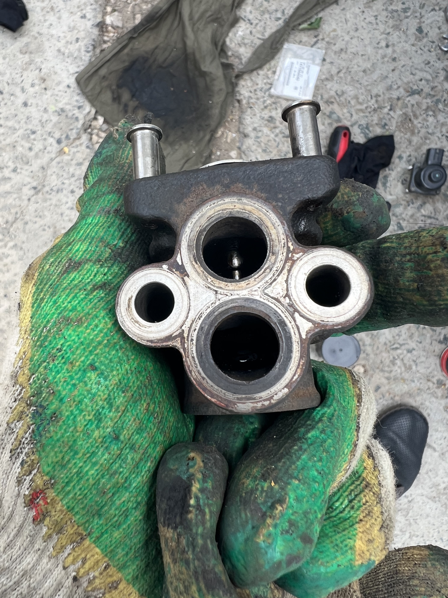 №5. Чистка ЕГР — Subaru Impreza (GE/GH), 2 л, 2009 года | своими руками ...