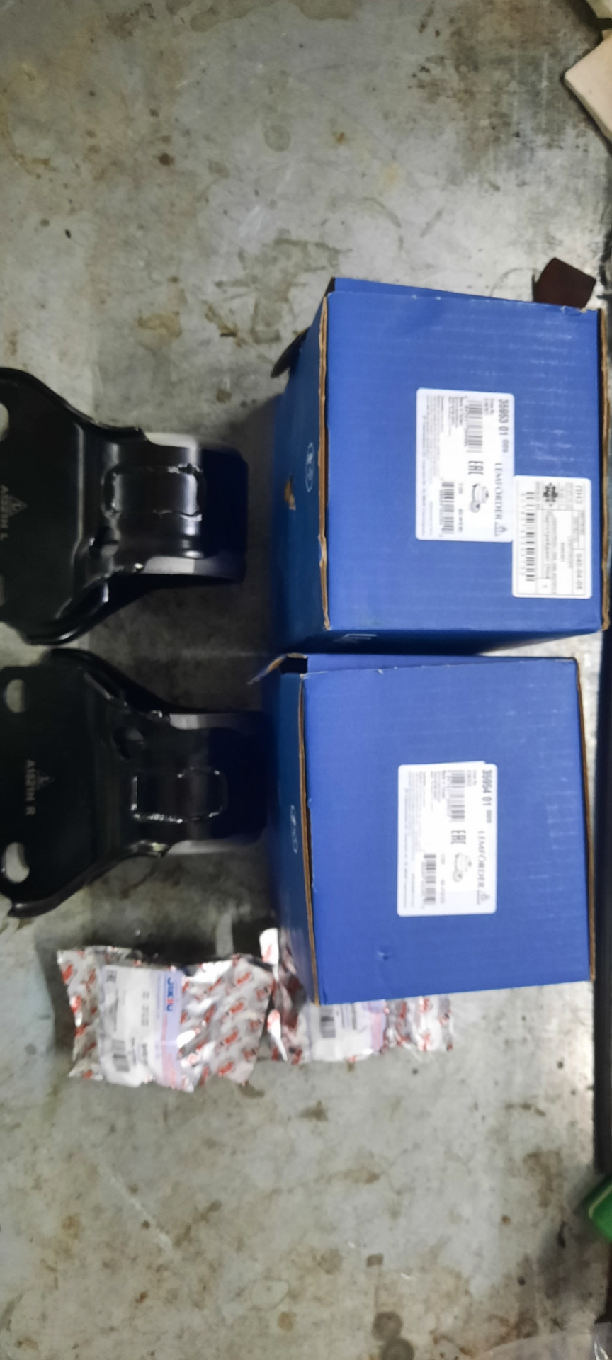 Очередная замена саленблоков передних рычагов — Volvo XC60 (1G), 2,4 л ...