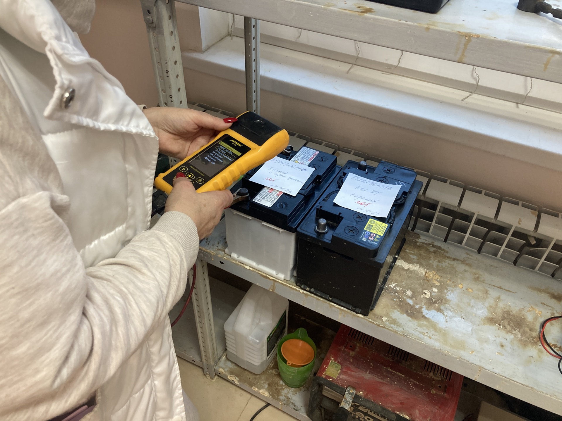 Аккумулятор TOPLA (TAG60) и зимние резинки стеклоочистителя LUNX ...