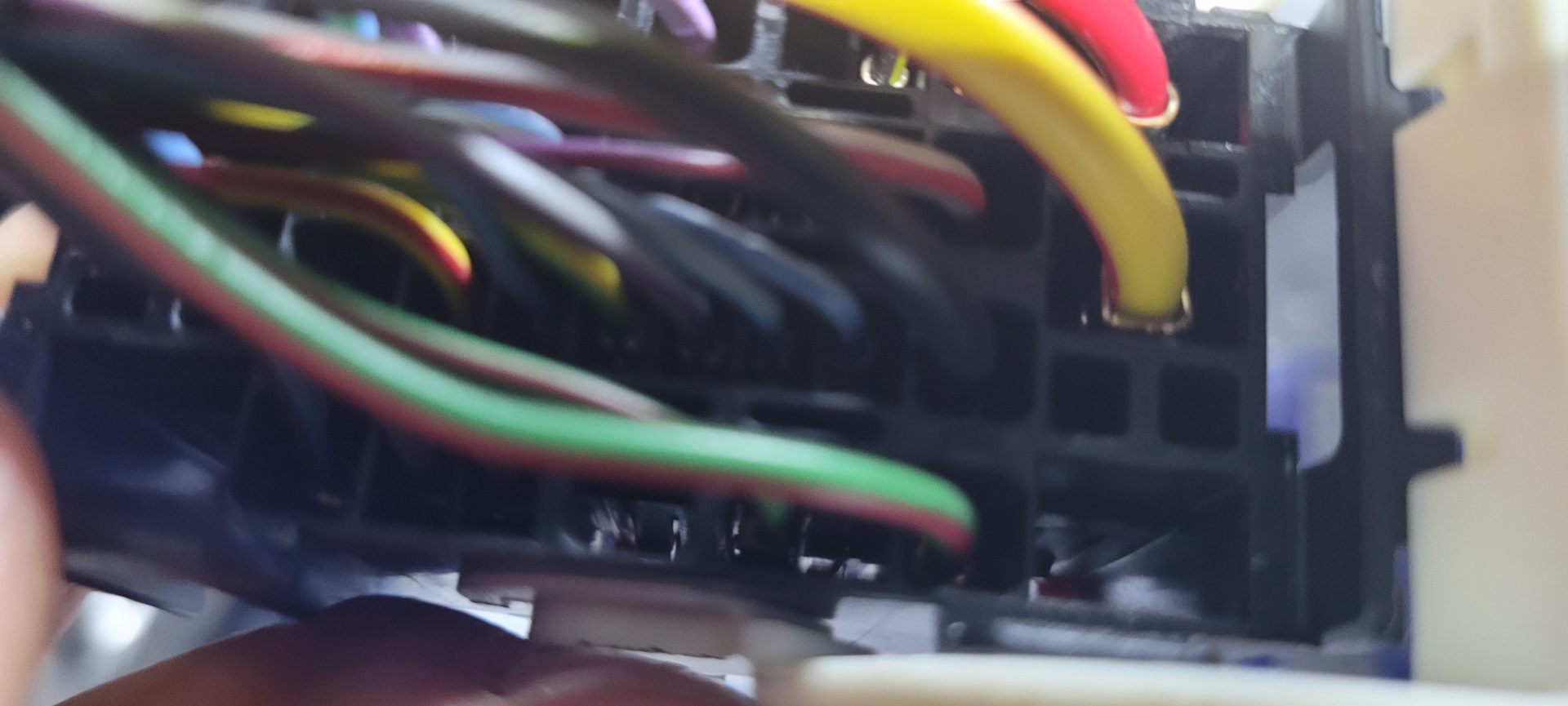 Установка домофона или SECURICODE™ Keyless Entry — Ford Explorer (5G ...