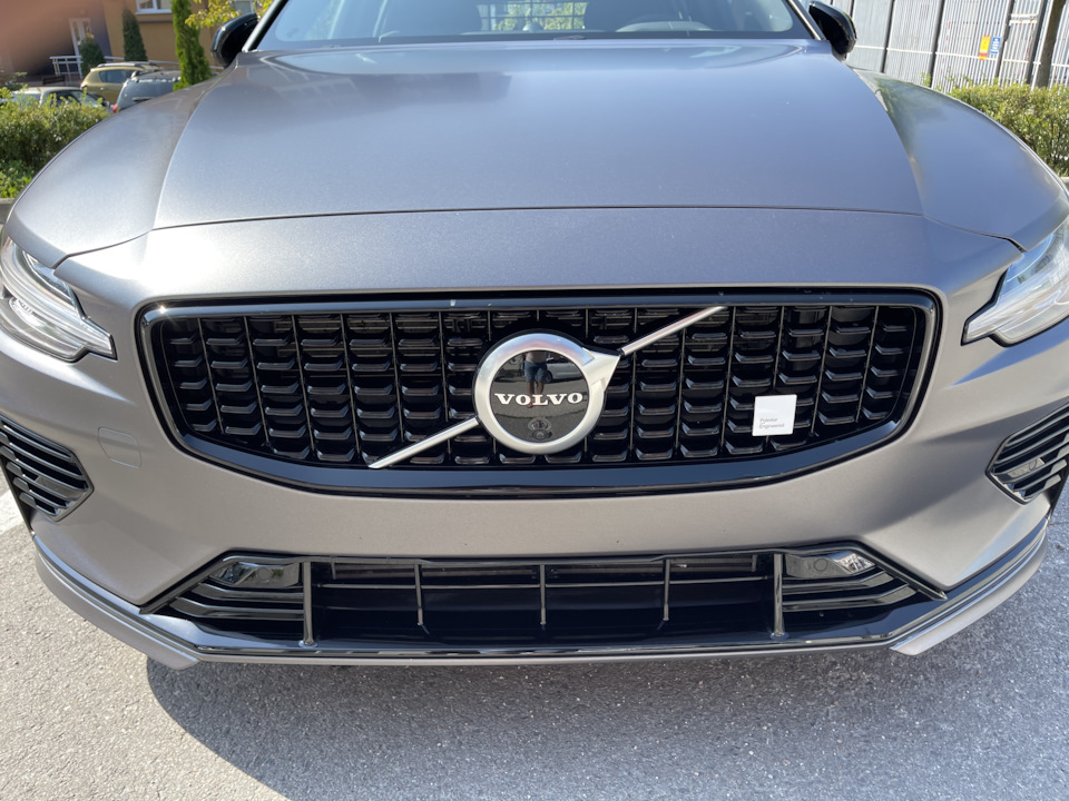 Рестайл My2023 — Volvo V60 (2G), 2 л, 2022 года | стайлинг | DRIVE2