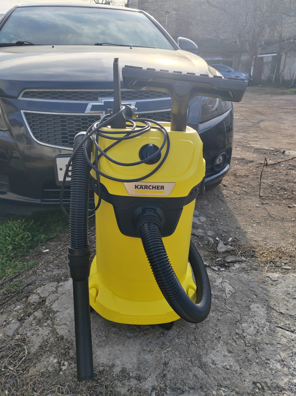 27. Karcher WD 3 V-19/4/20 у Кузи новый друг 😉🔥 — Chevrolet Cruze Hatchback, 1,6 л, 2012 года ...