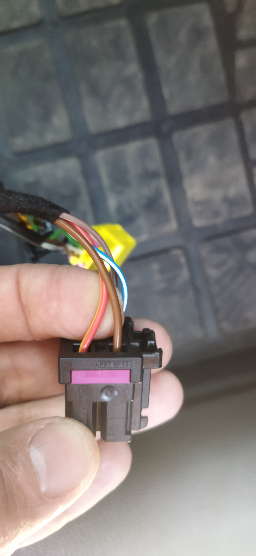 Подготовка к установке сидений от q7 в кодиак — Skoda Kodiaq (1G), 1,4 ...